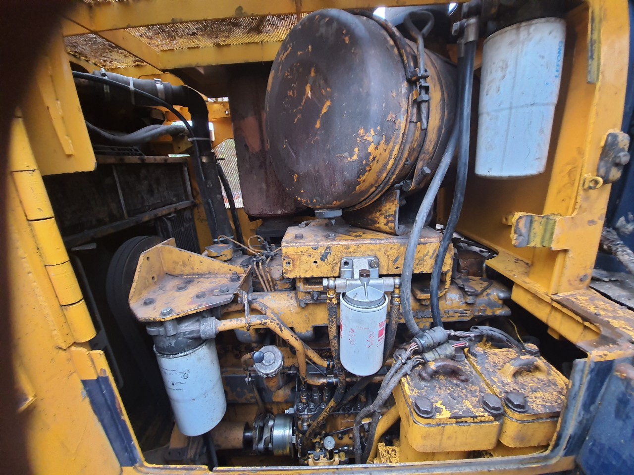 Komatsu D85P Bulldozer | Chuyên cung cấp các loại máy xây dựng nhập ...