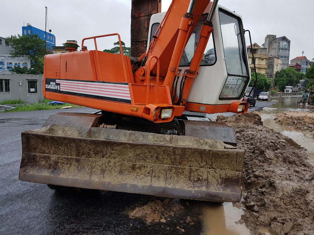 Daewoo Wheel Excavator, Model: Solar 130W-III, Year 1996
