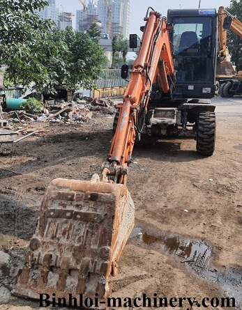 Máy đào bánh lốp Doosan SL55-WV đời 2005 máy nhập khẩu | Chuyên cung ...