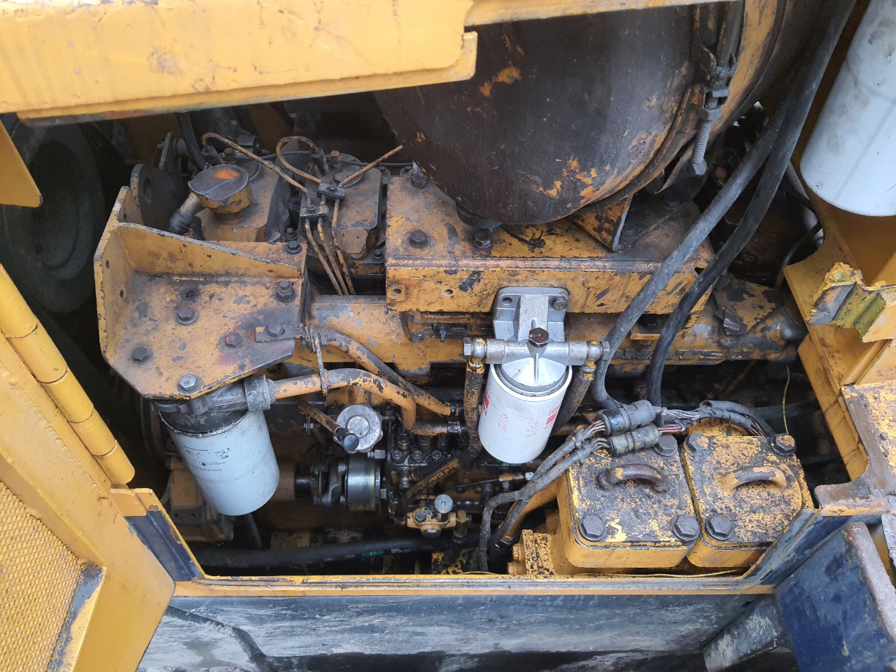 Komatsu D85P Bulldozer | Chuyên cung cấp các loại máy xây dựng nhập ...