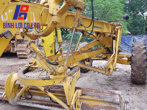Komatsu Motor Grader, Model: GD511A-1, Blade 3.7m | Chuyên cung cấp các ...
