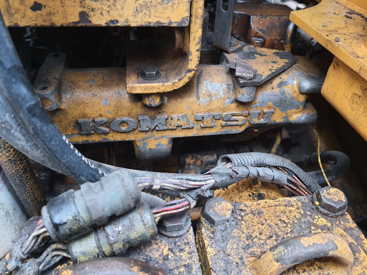 Komatsu D85P Bulldozer | Chuyên cung cấp các loại máy xây dựng nhập ...