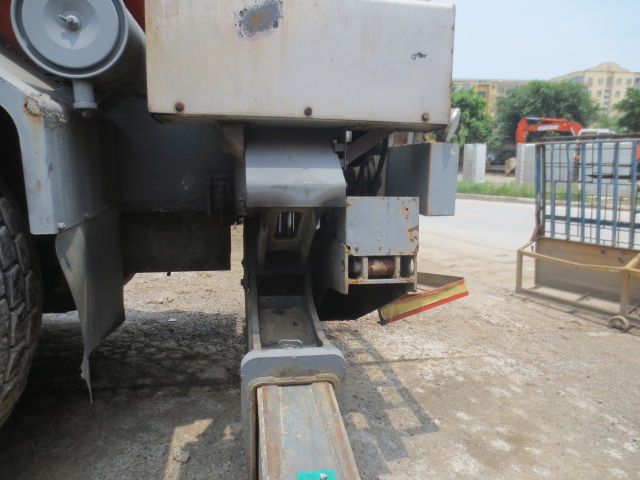 Komatsu Wheel Crane LW250-3